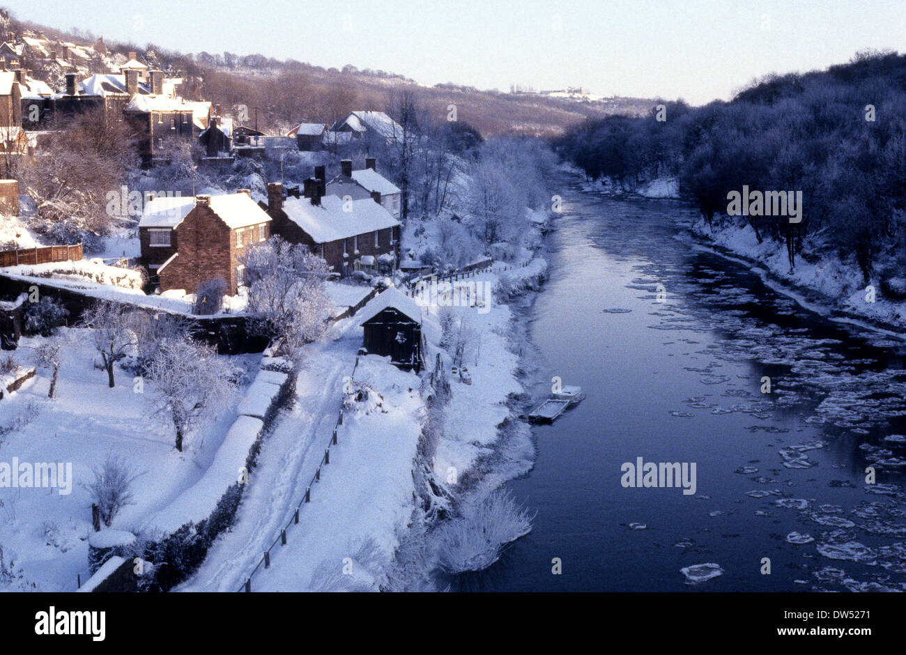 Ironbridge gorge and River Severn in winter 1981 Stock Photo - Alamy