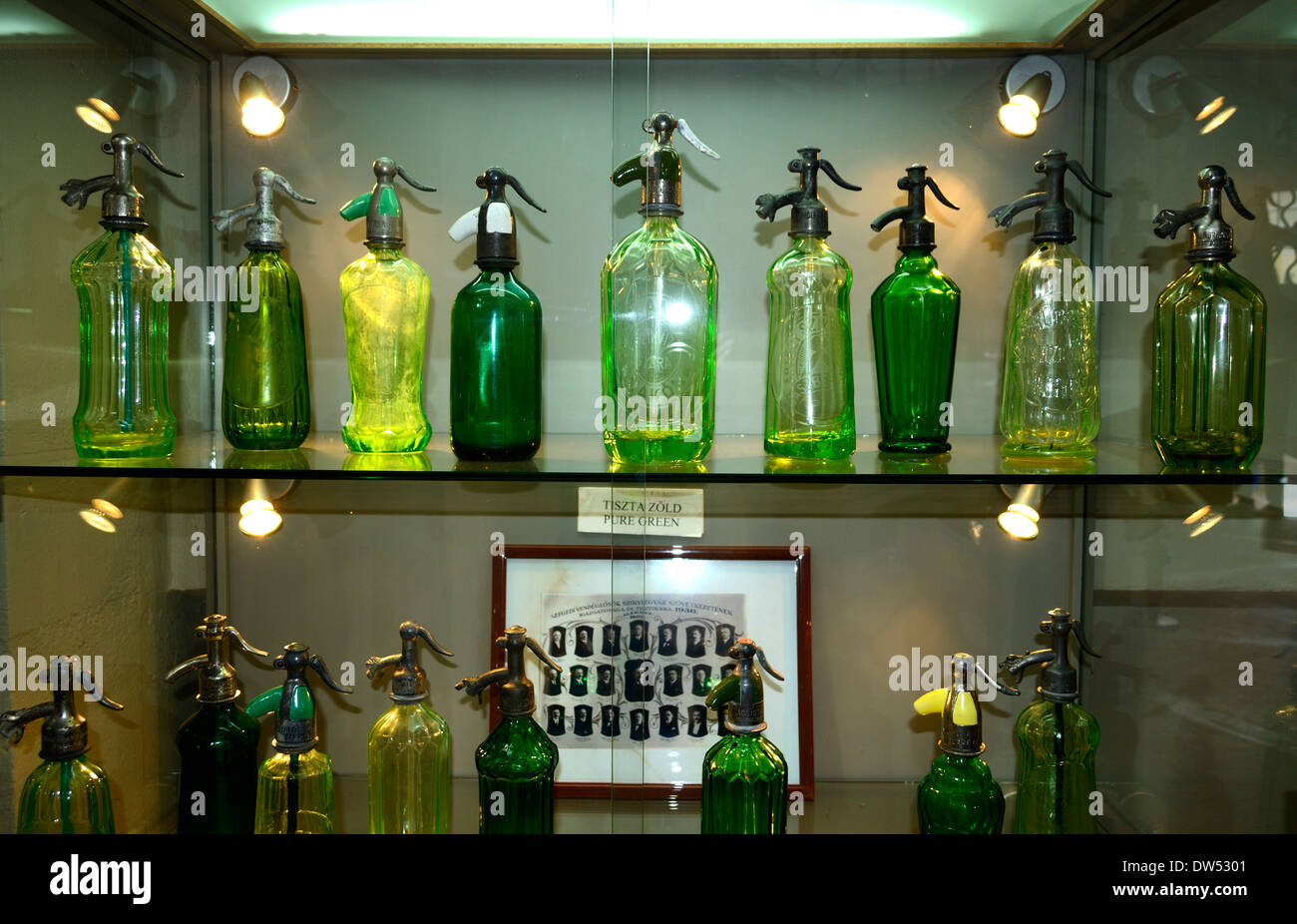 Old soda bottles hi-res stock photography and images - Alamy