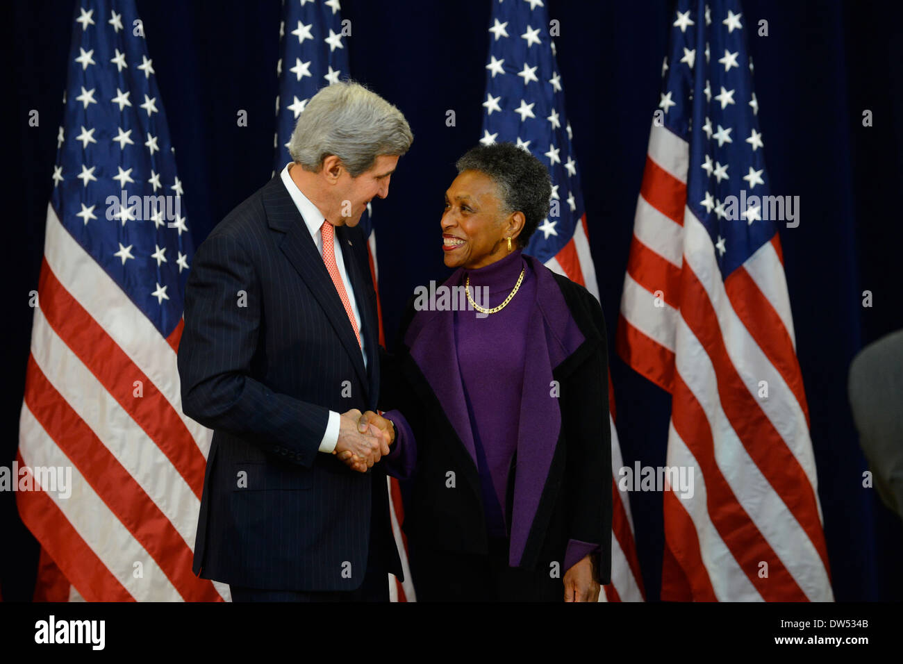 Secretary Kerry Hosts the Annual Department of State Retirement ...