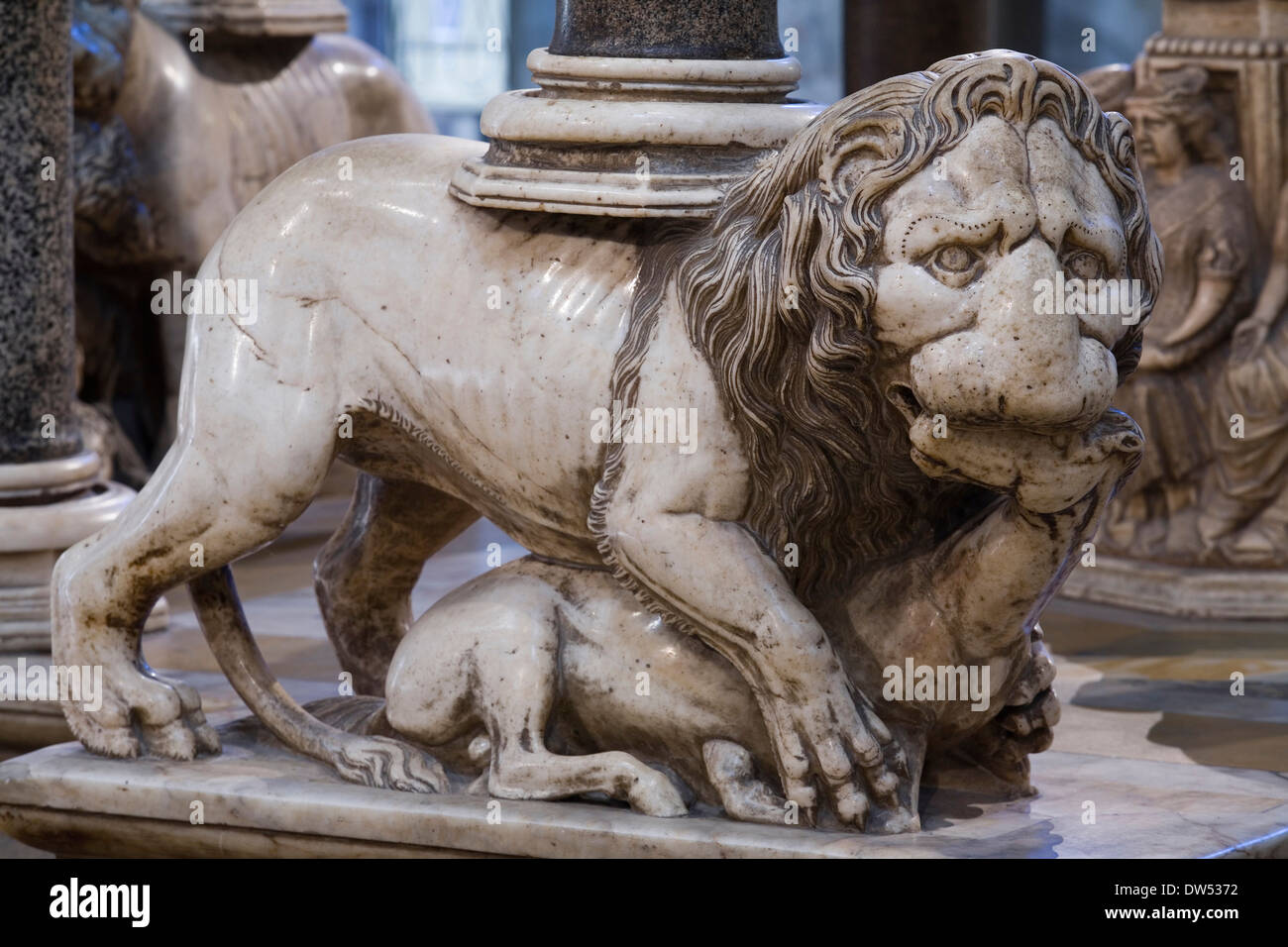 europe, italy, tuscany, siena, cathedral, pulpit by nicola pisano Stock ...