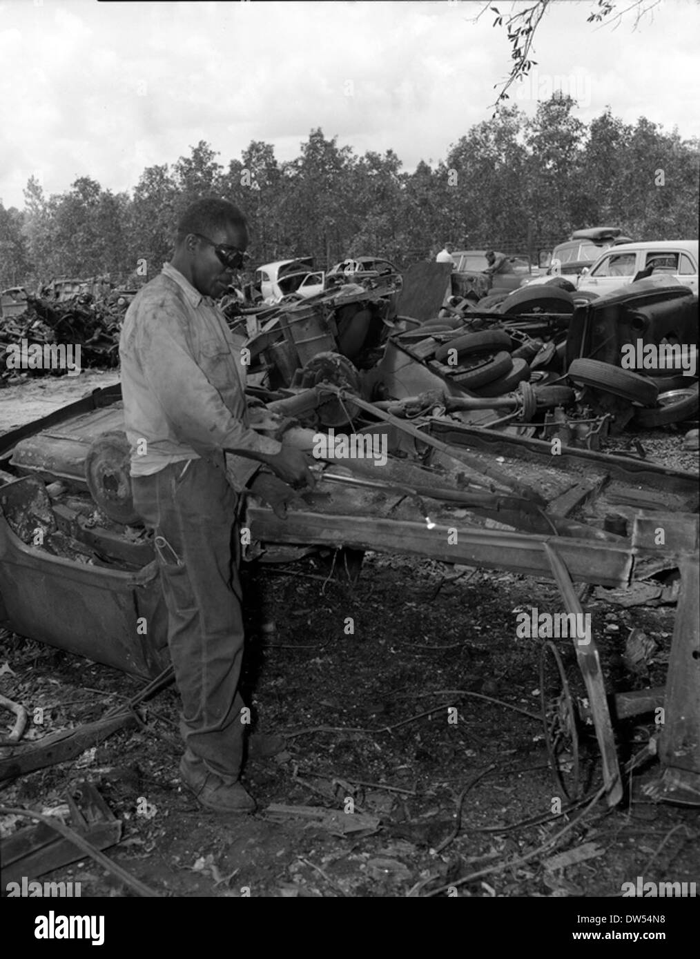 1950s auto repair hi-res stock photography and images - Alamy
