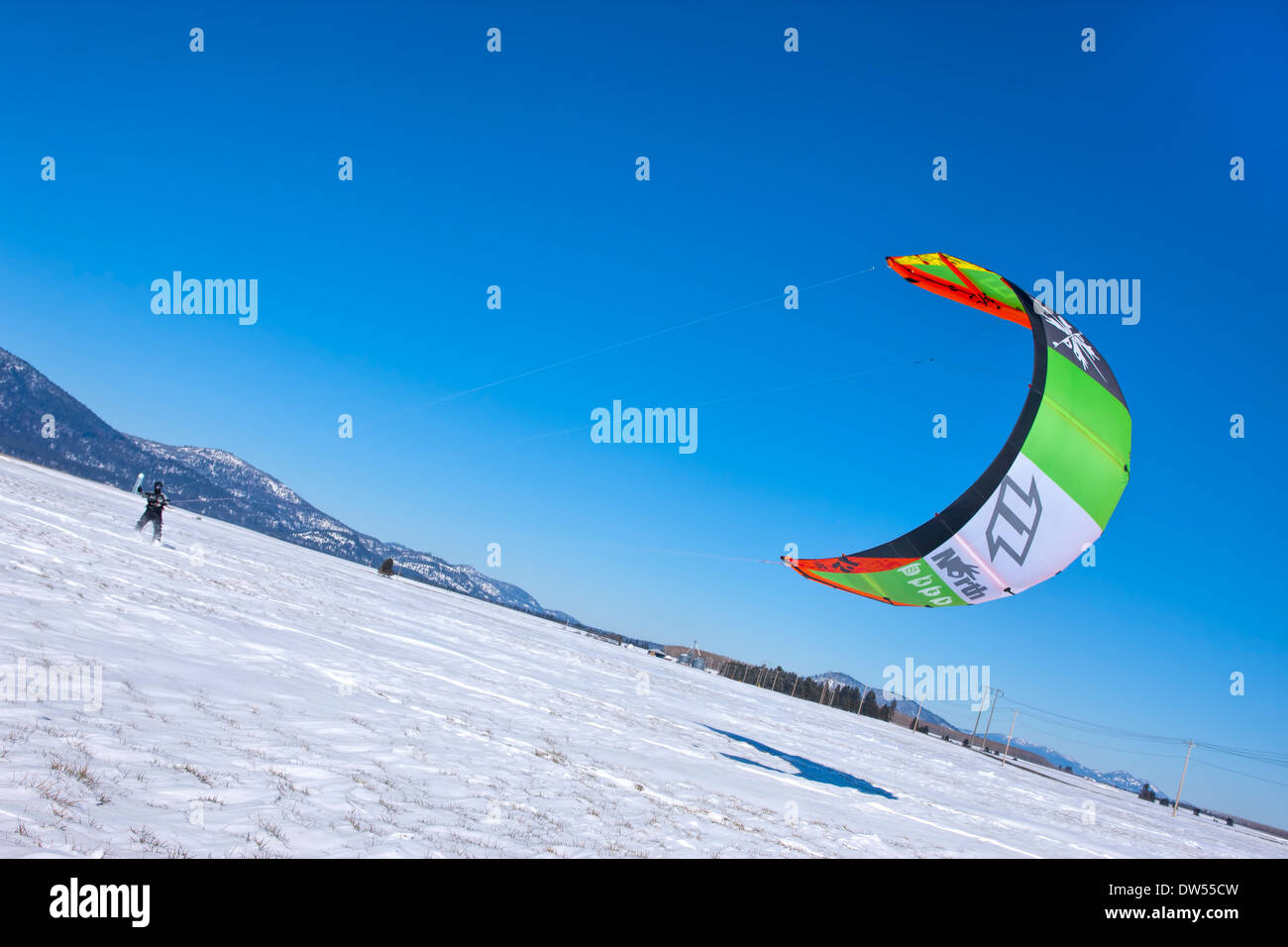 Kite low to the ground Stock Photo - Alamy