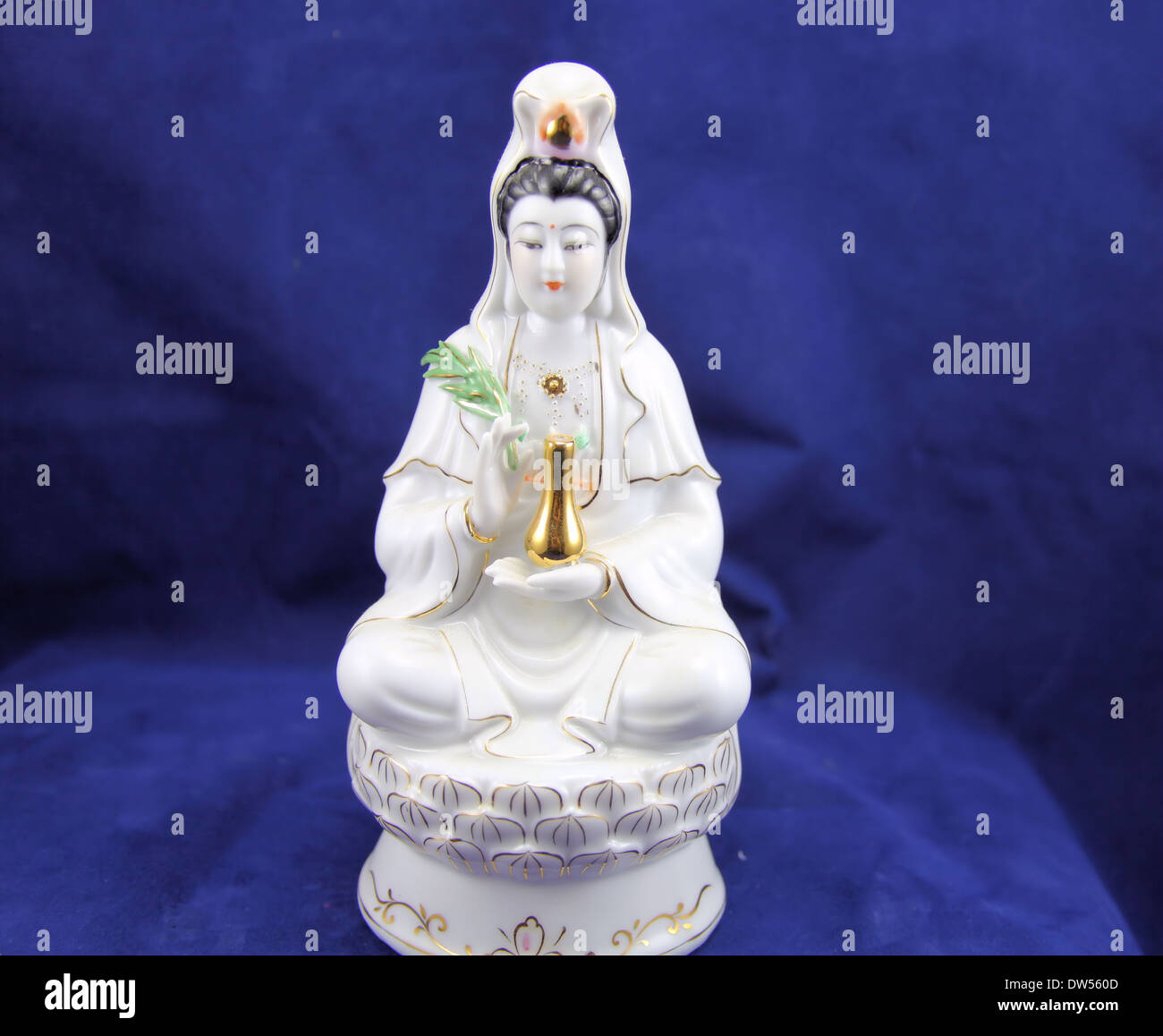GUANYIN CHINA RELIGIOUS FIGURE Stock Photo - Alamy