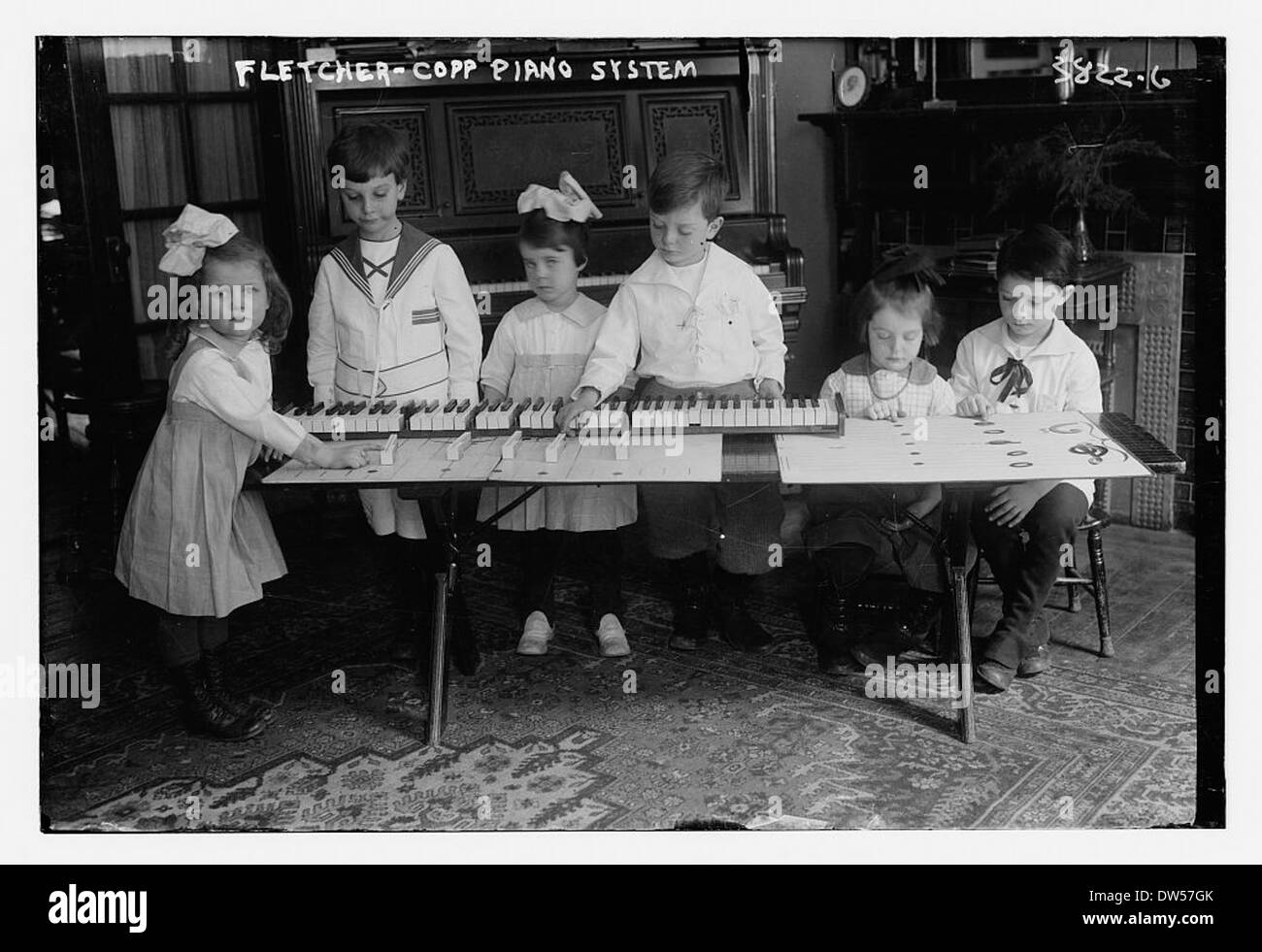 Loc system hi-res stock photography and images - Alamy