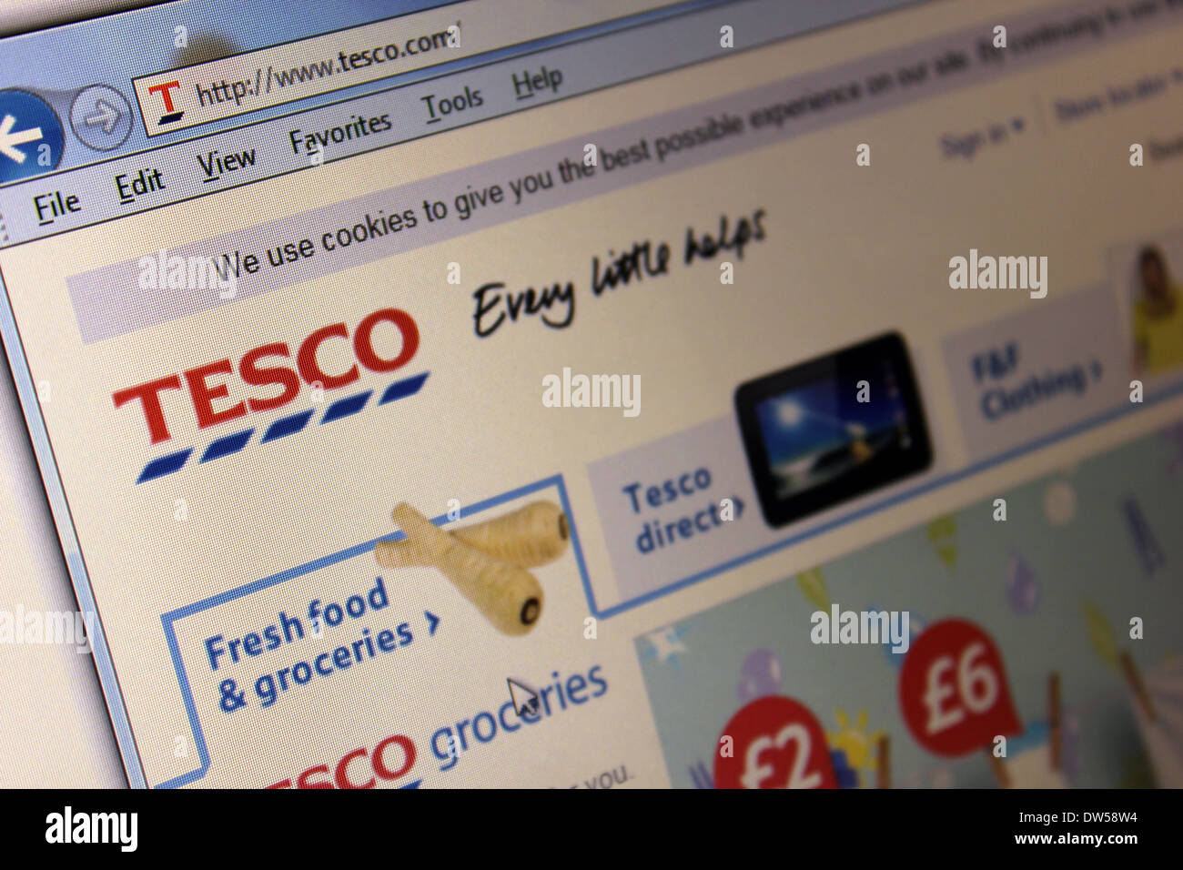 Tesco website hi-res stock photography and images - Alamy