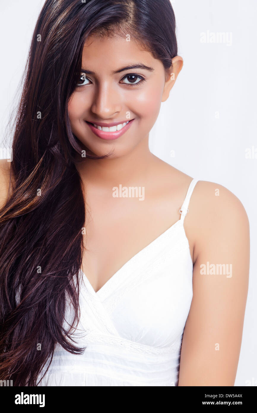 Indian glamorous ladies pose hi-res stock photography and images - Alamy