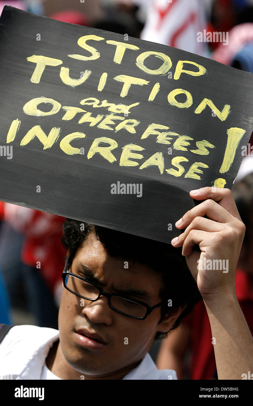 Rally placard students hi-res stock photography and images - Alamy