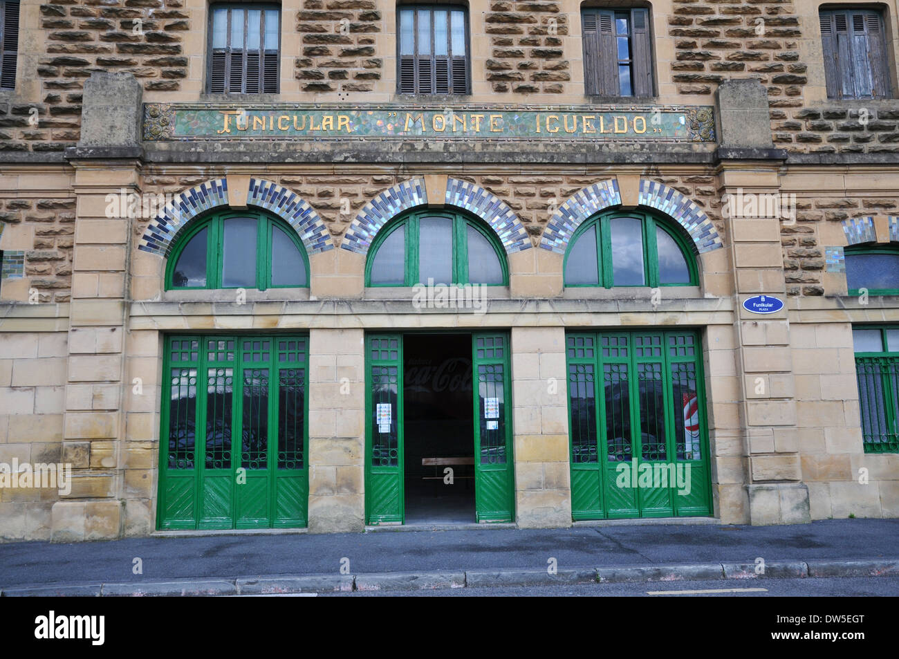funicular building front Stock Photo - Alamy