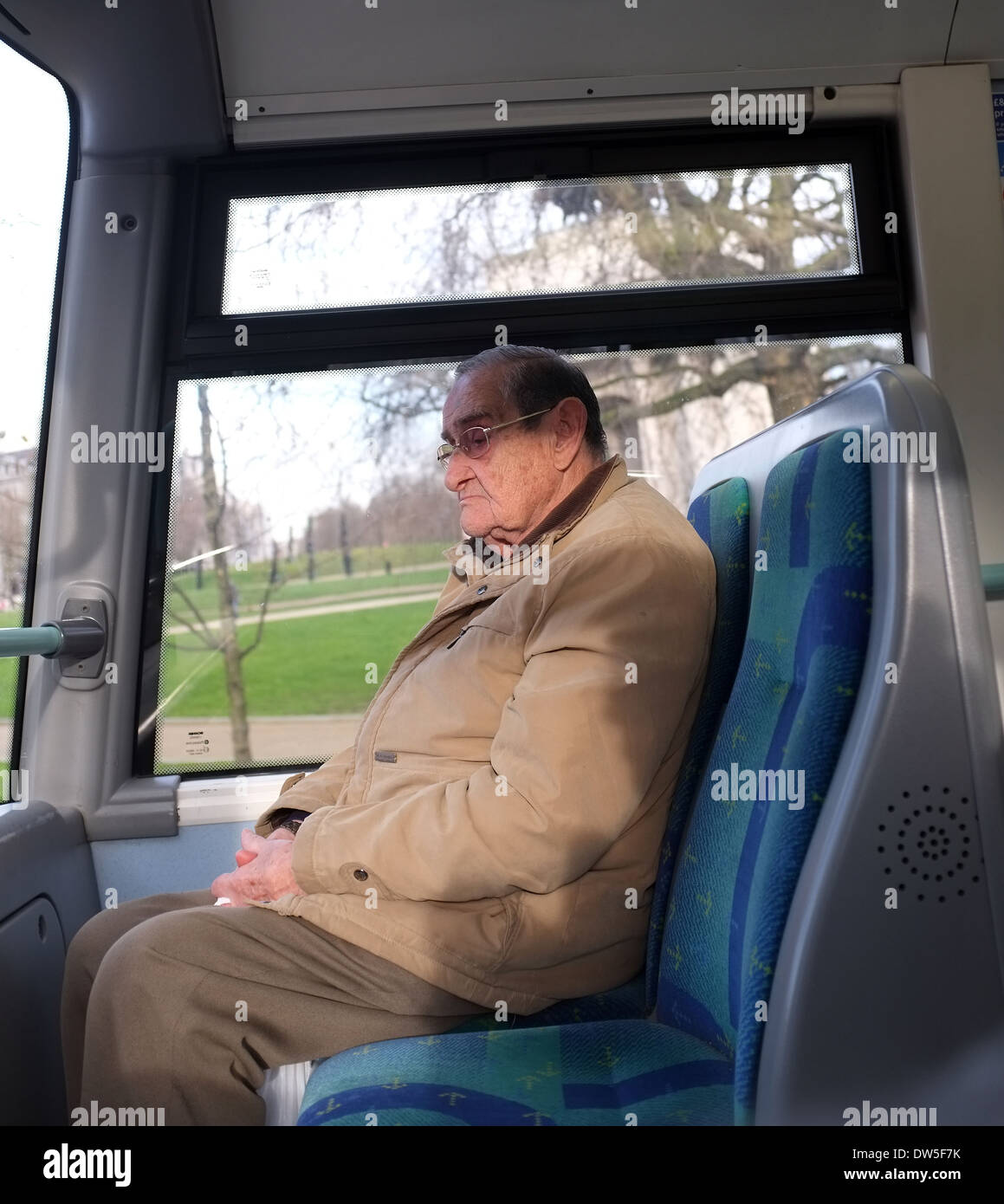 Elderly bus seat hi-res stock photography and images - Alamy