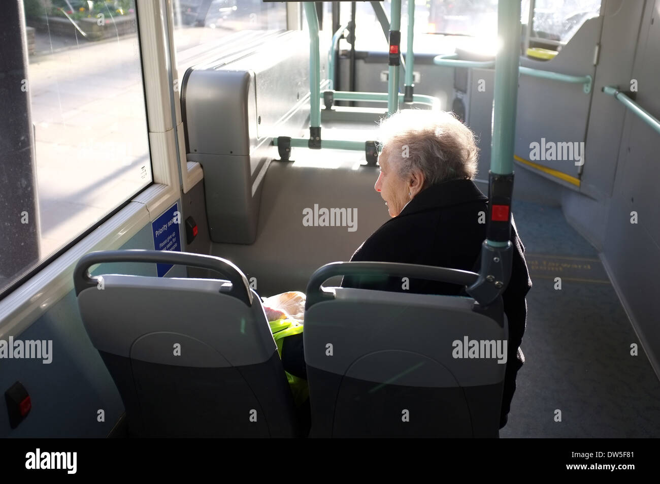 Elderly bus seat hi-res stock photography and images - Alamy