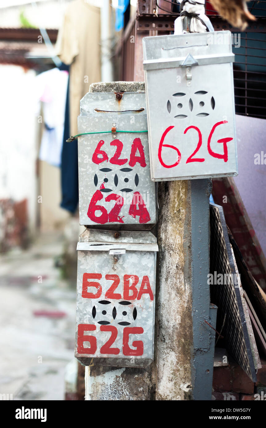 Classic chinese mailbox tai fishing hi-res stock photography and images ...