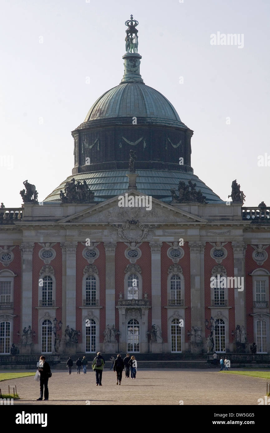 New palace hi-res stock photography and images - Alamy