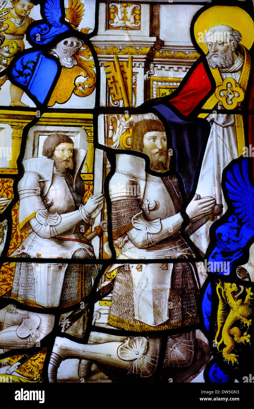 Medieval stained glass window hi-res stock photography and images - Alamy