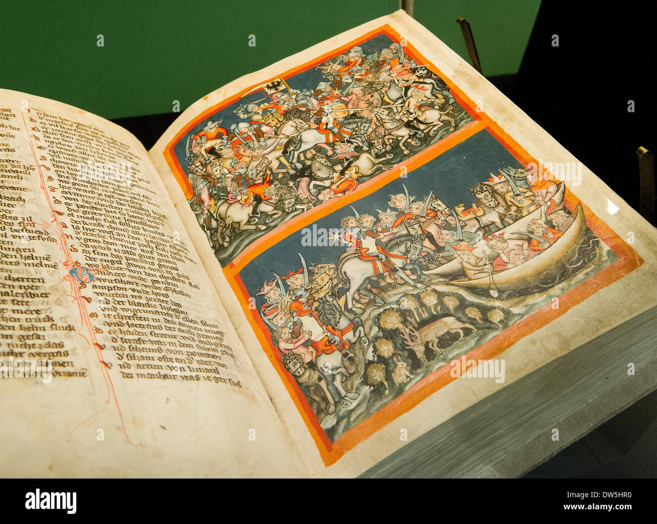 14th century manuscripts hi-res stock photography and images - Alamy
