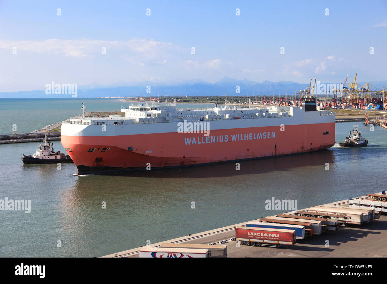 57692 grt hi-res stock photography and images - Alamy