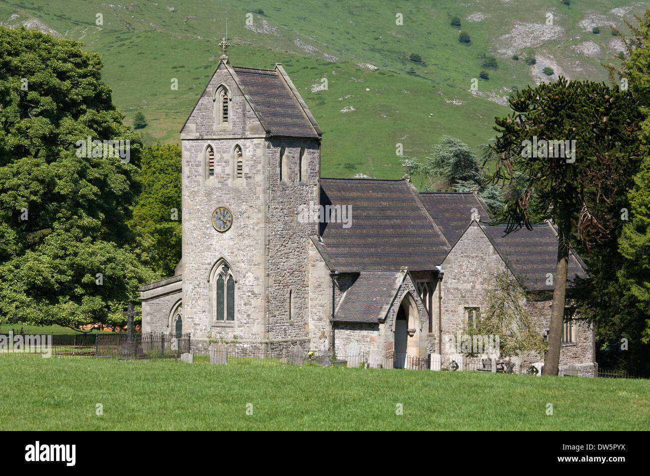 Ilam Hall Yha High Resolution Stock Photography and Images - Alamy