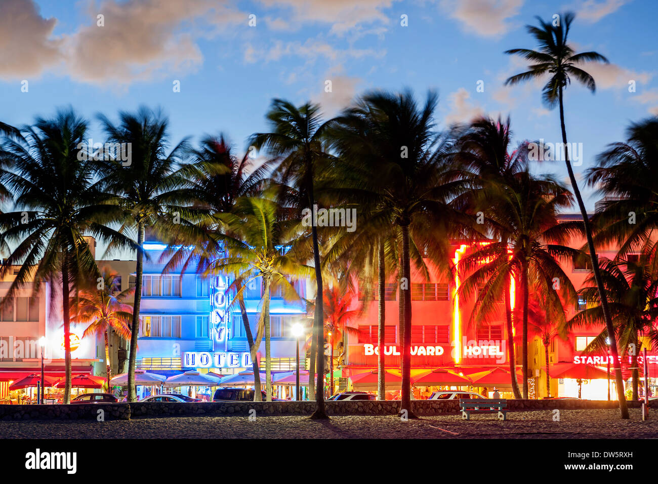 Miami miami beach hi-res stock photography and images - Alamy
