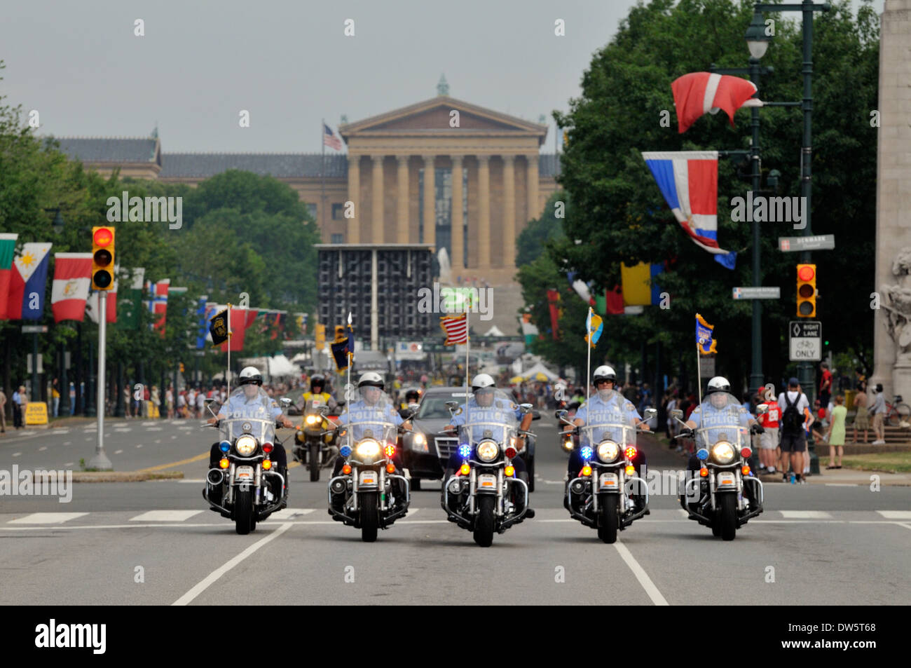 Philadelphia Motorcycle Police riding down the Benjamin Franklin ...