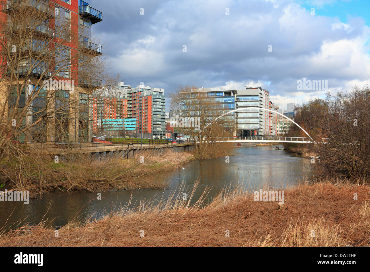 River Aire pedestrian footbridge leading to the Whitehall Riverside ...