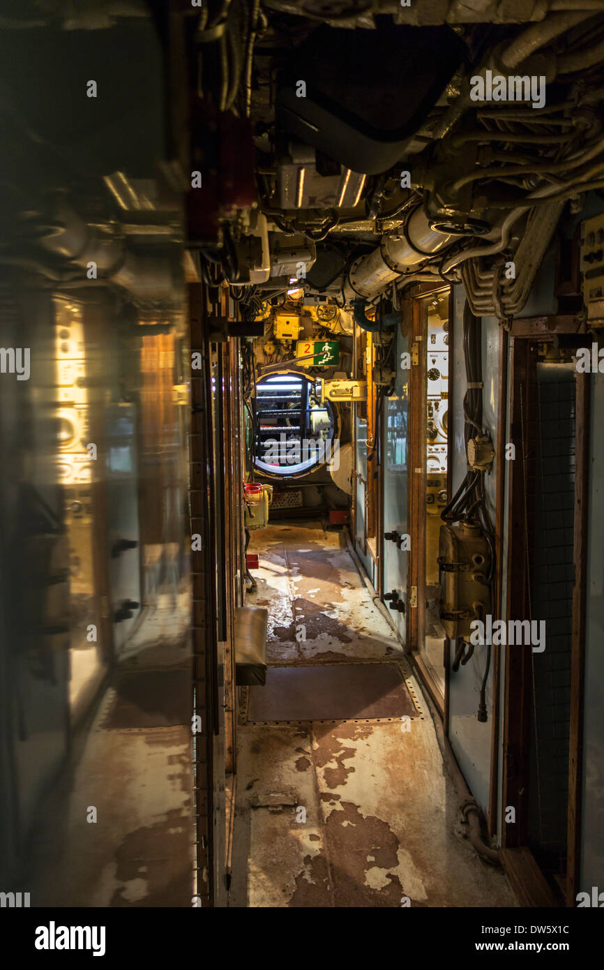 Inside foxtrot russian submarine in hi-res stock photography and images ...