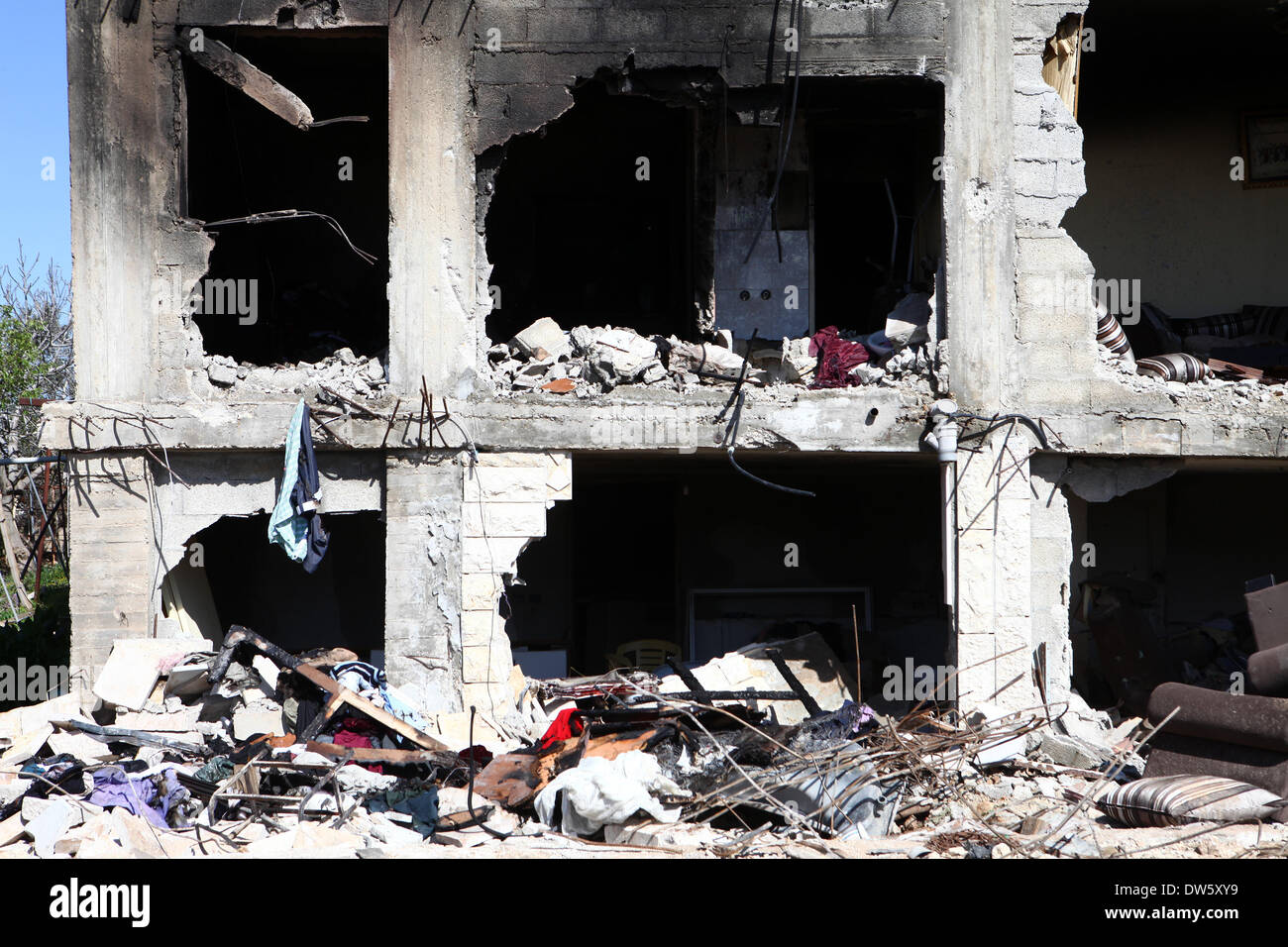House knocked down hi-res stock photography and images - Alamy
