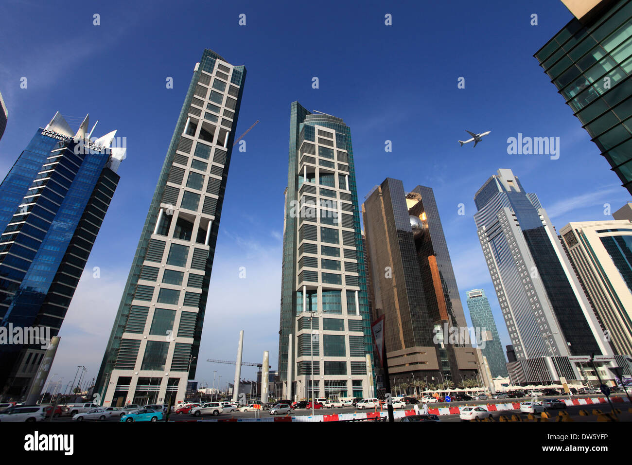 Qatar, Doha, West Bay, business district, street scene Stock Photo - Alamy