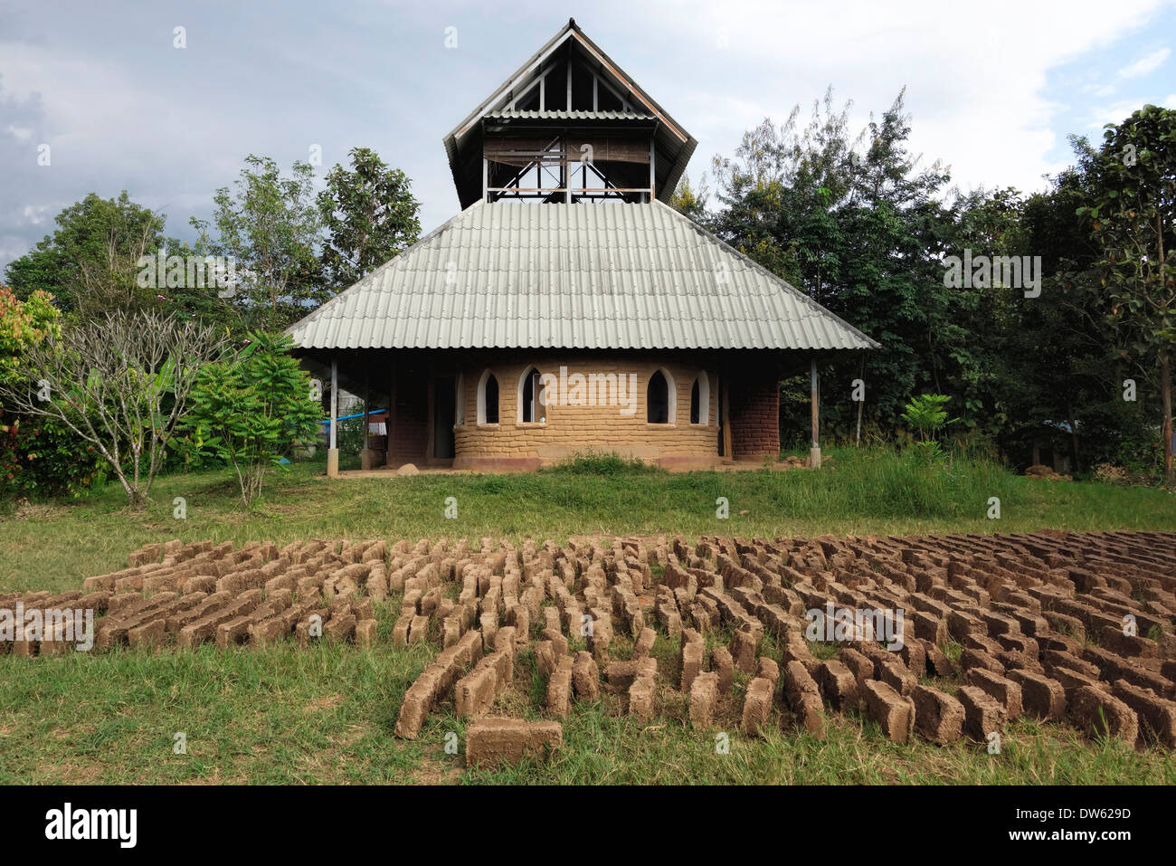Sun dried brick hi-res stock photography and images - Alamy