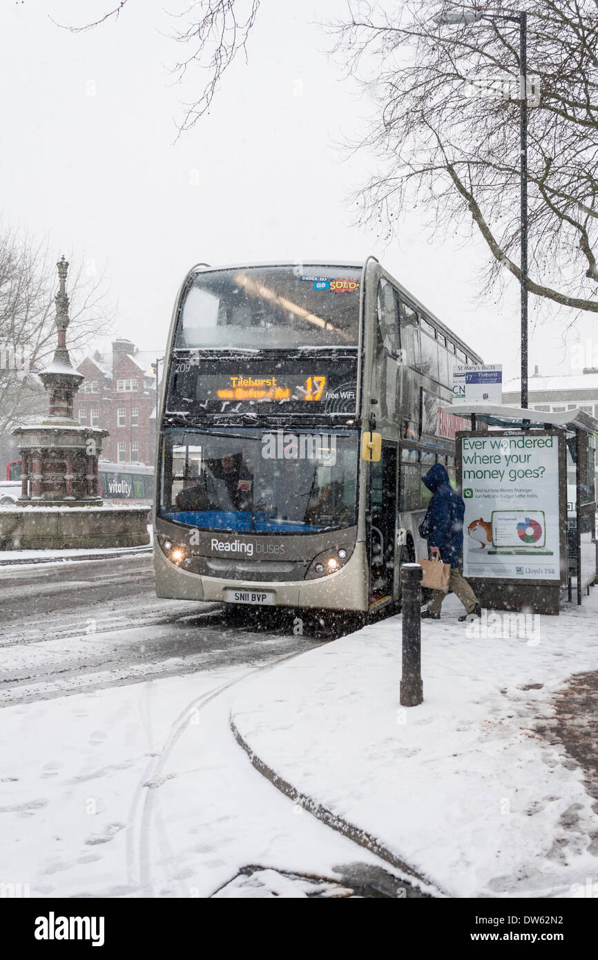 Town bus at a city centre bus stop. Reading, Berkshire, England, GB, UK ...