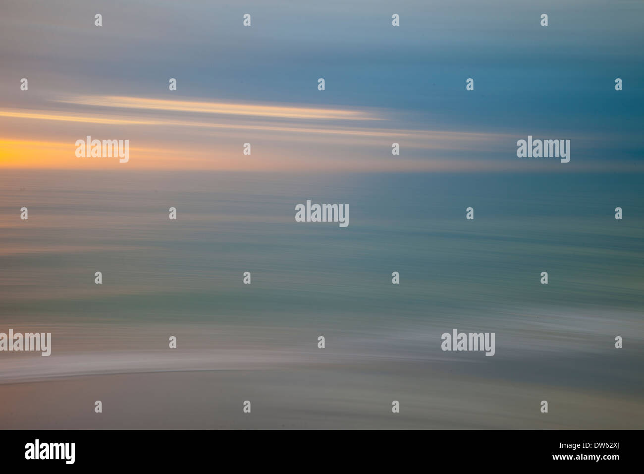 Abstract motion blurred beach hi-res stock photography and images - Alamy