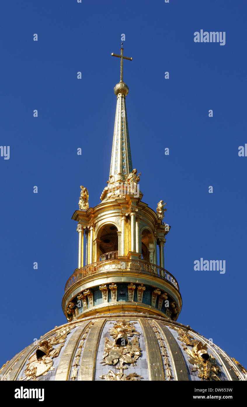 Detail of the dome of Les Invalides, Paris Stock Photo - Alamy