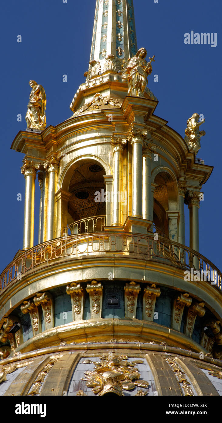 Detail of the dome of Les Invalides, Paris Stock Photo - Alamy