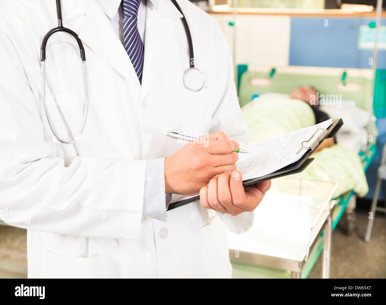 Patient medical records hi-res stock photography and images - Alamy