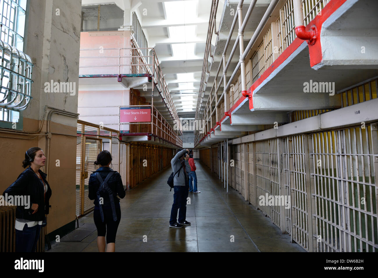 alcatraz jail penitentiary maximum security prison audio tour starting ...