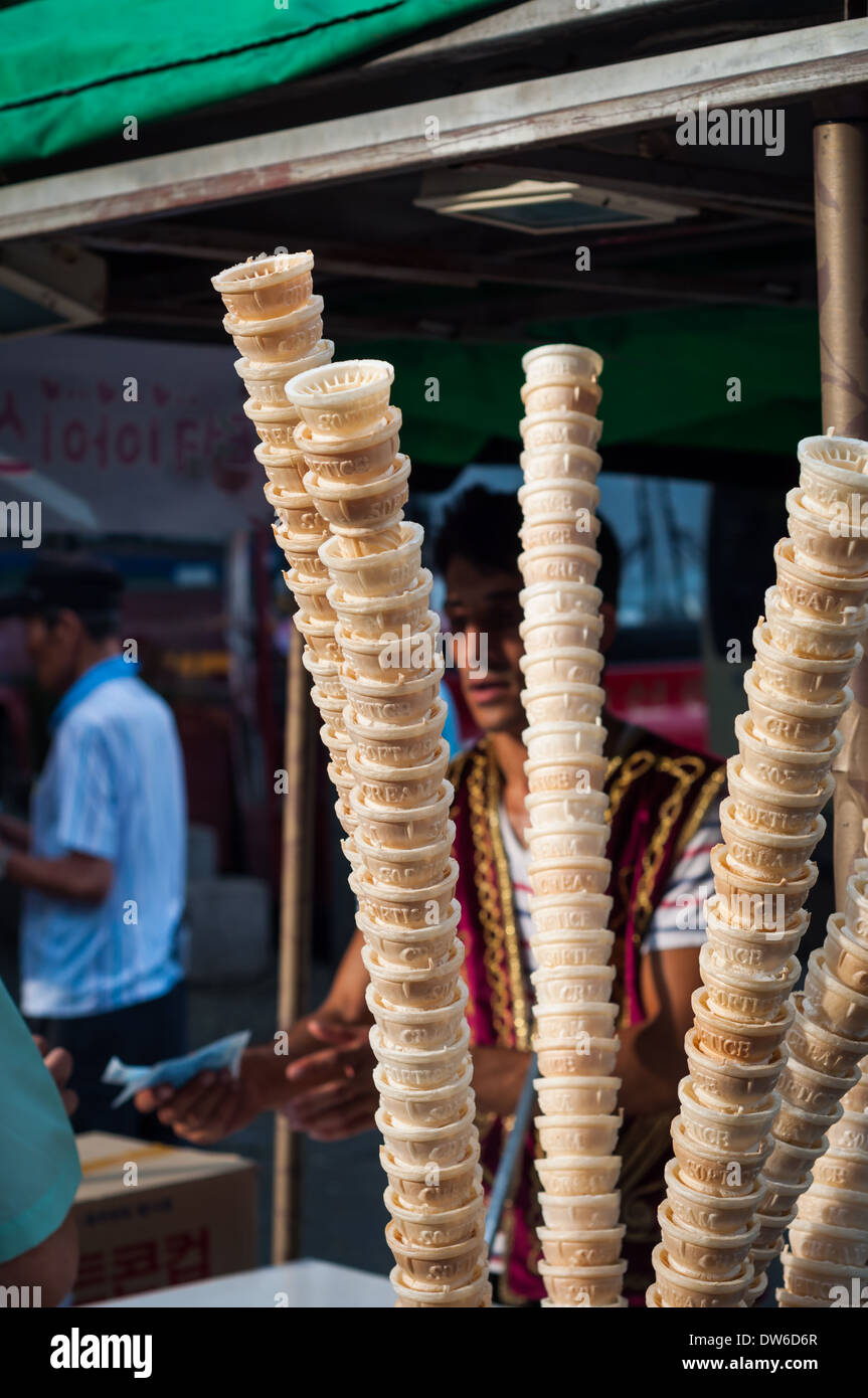 Stacked ice cream cone hi-res stock photography and images - Alamy