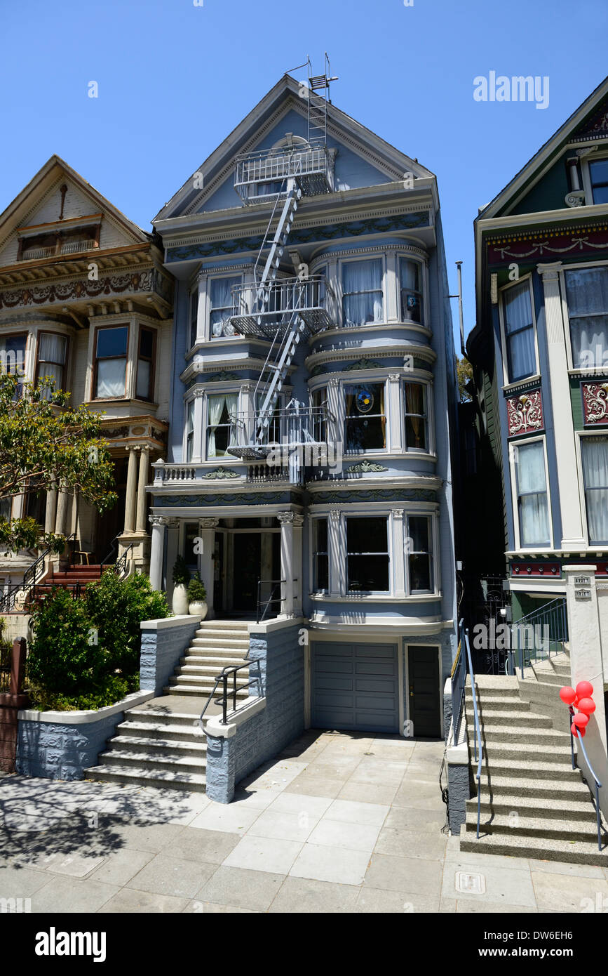 Victorian architecture historical building hi-res stock photography and ...