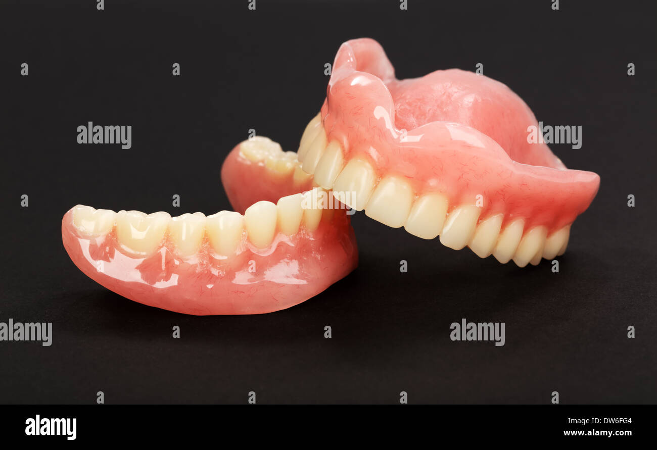 Full set human teeth hi-res stock photography and images - Alamy