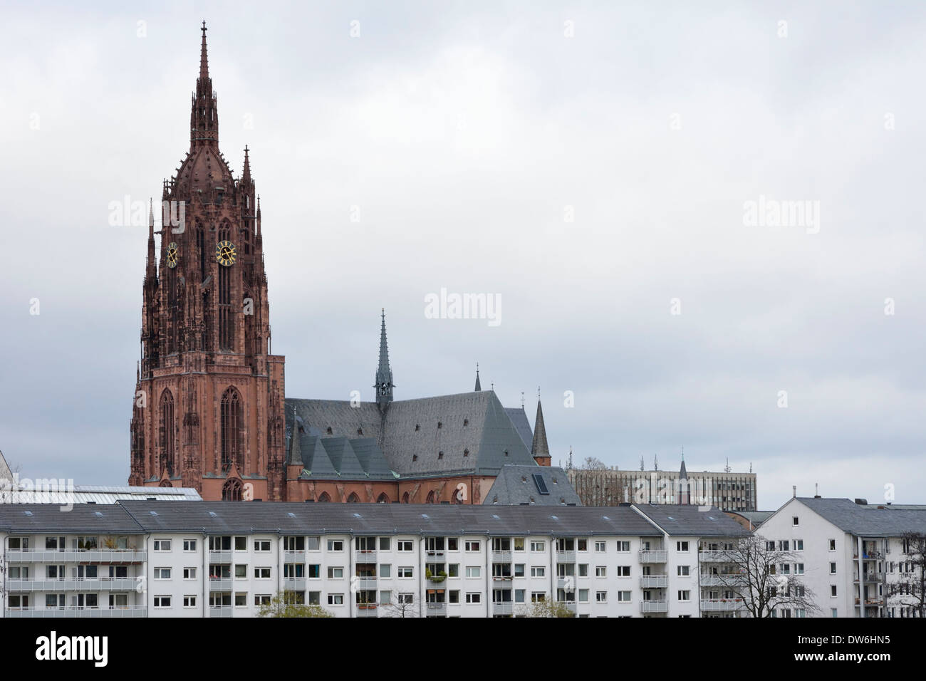 Frankfurt cathedral tower hi-res stock photography and images - Alamy