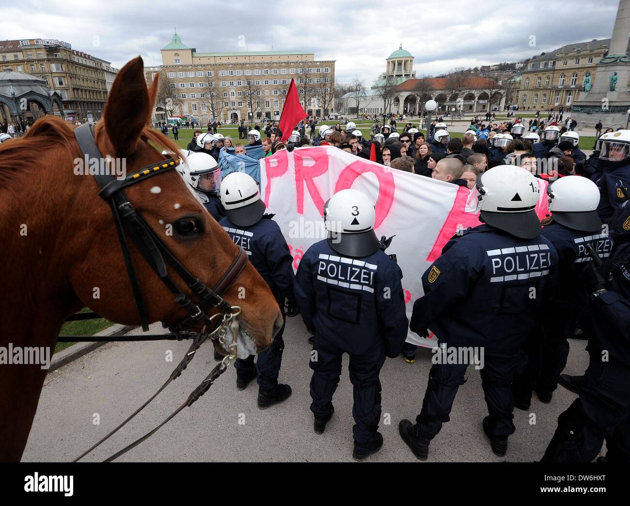 Kettled supporters hi-res stock photography and images - Alamy