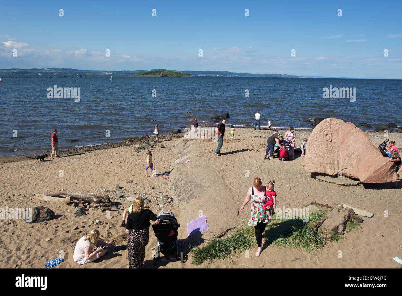 People enjoying a sunny day on Cramond Beach Stock Photo - Alamy