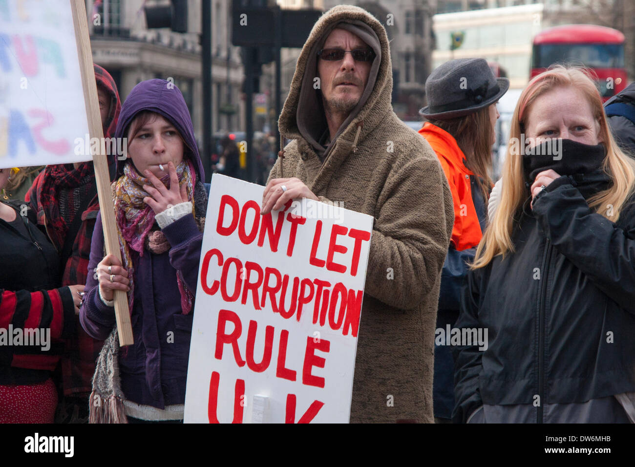 Protesters are against the uk government hi-res stock photography and ...