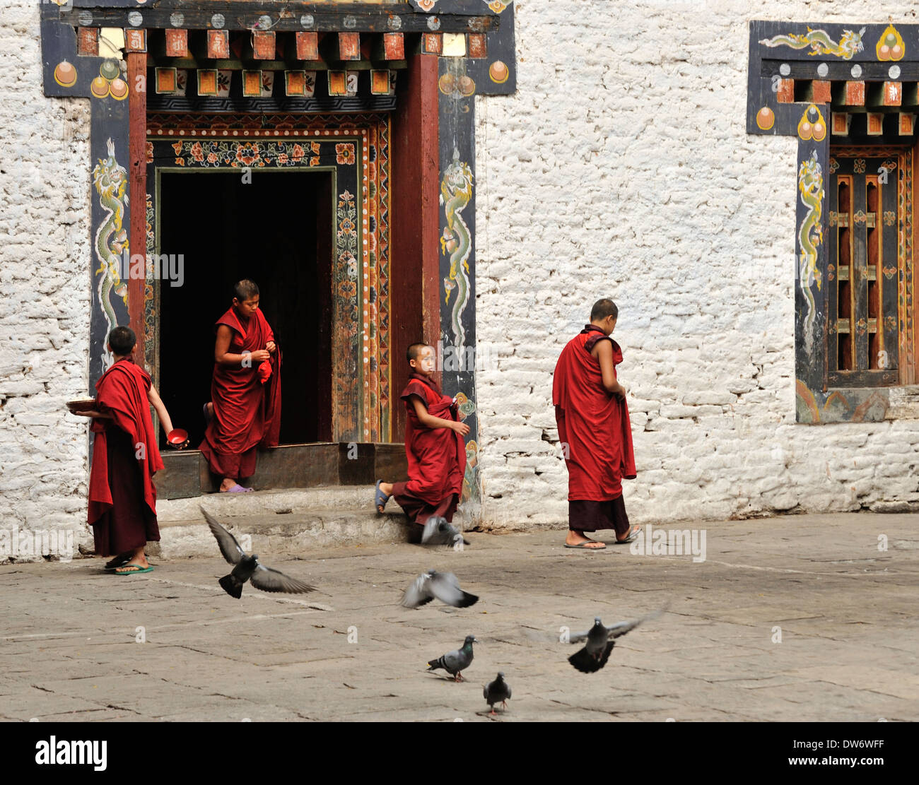 Trashigang dzong hi-res stock photography and images - Alamy