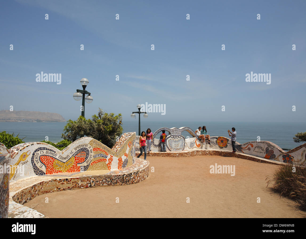 Parque del Amor (Love Park), Lima, Peru Stock Photo - Alamy