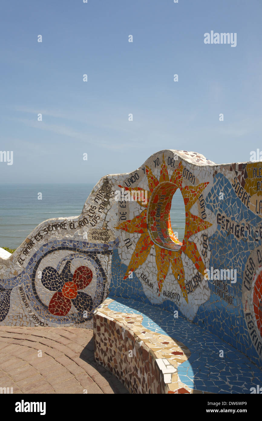 Parque del Amor (Love Park), Lima, Peru Stock Photo - Alamy