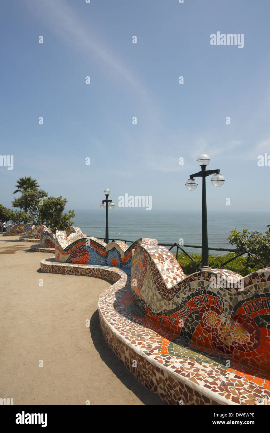 Parque del Amor (Love Park), Lima, Peru Stock Photo - Alamy
