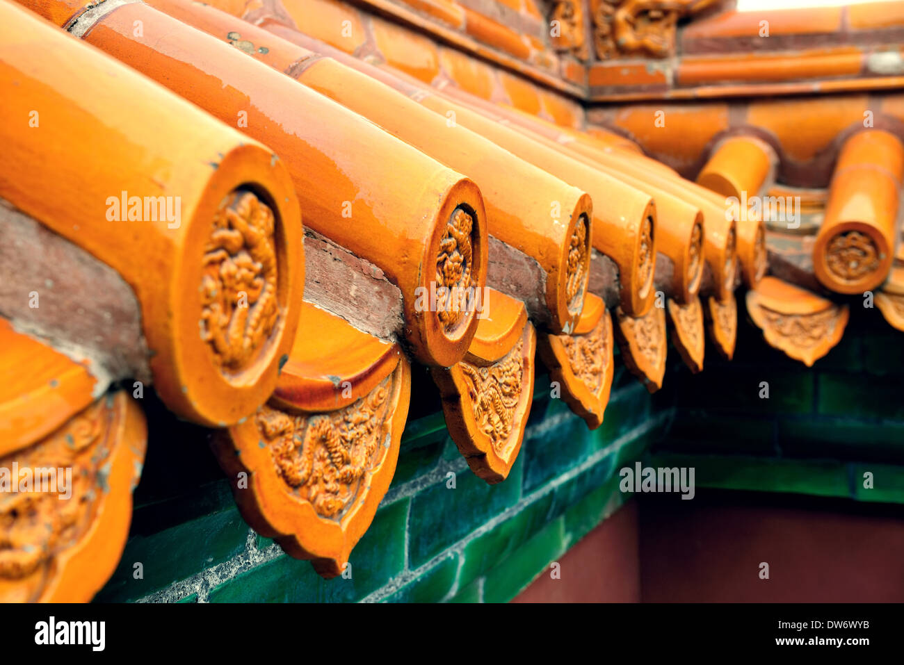 Old roof of Chinese buildings with beautiful pattern in Beijing Stock ...