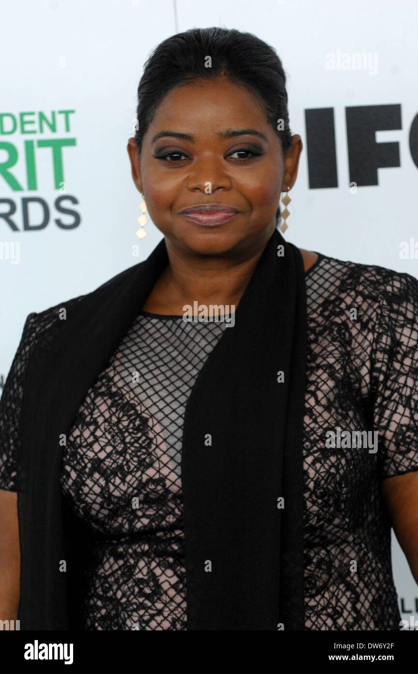 Santa Monica, CA, USA. 1st March, 2014. Octavia Spencer at arrivals for ...
