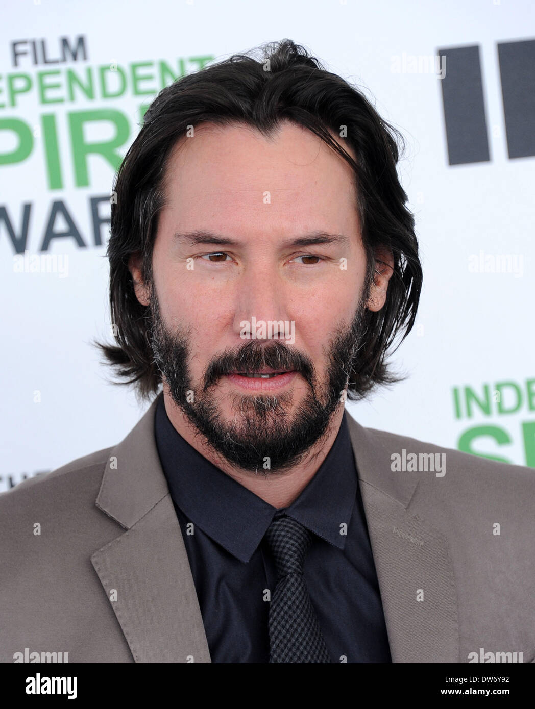 Santa Monica, California, USA. 1st March 2014. Keanu Reeves arrives for ...