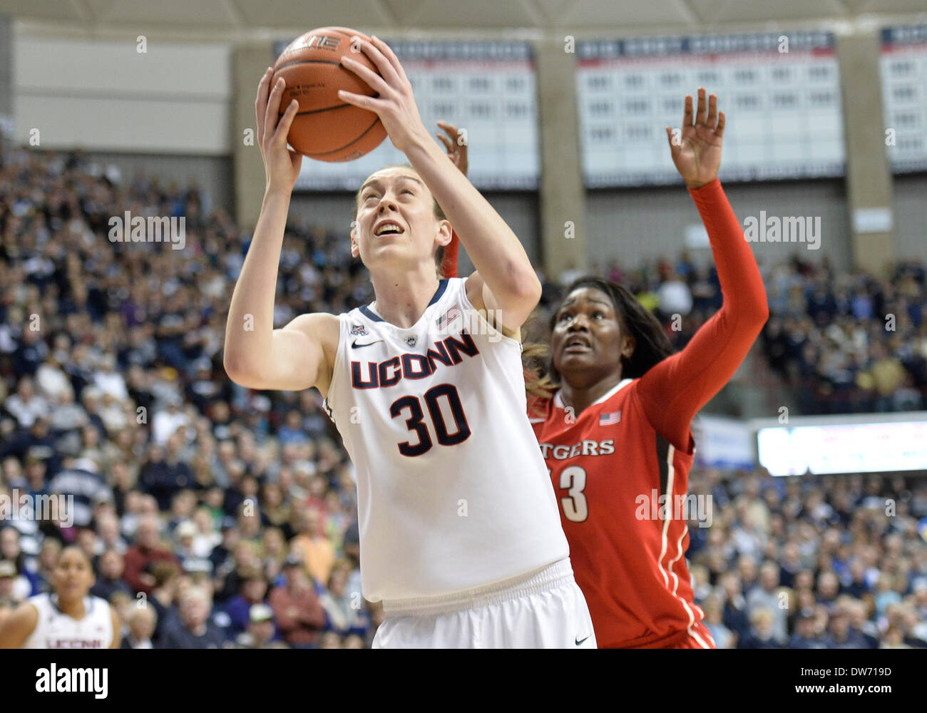 Rutgers scarlet knights center ariel butts 43 hi-res stock photography ...