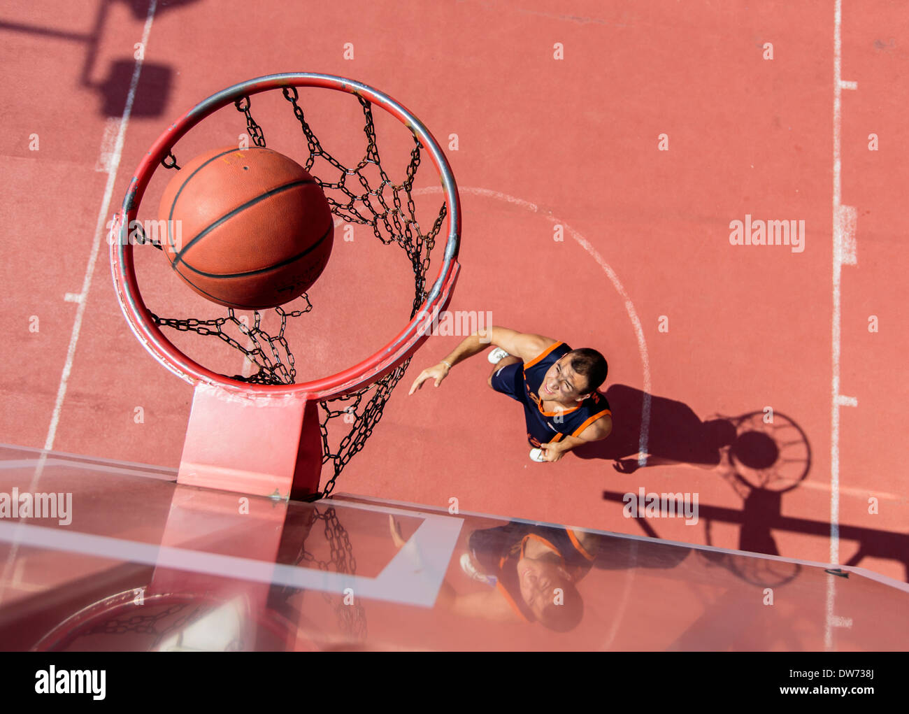 Basket fly hi-res stock photography and images - Alamy