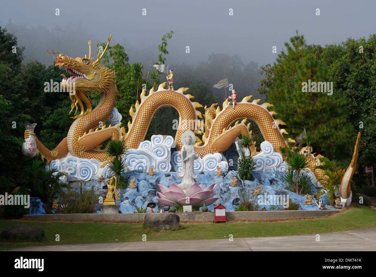 Thaton hi-res stock photography and images - Alamy